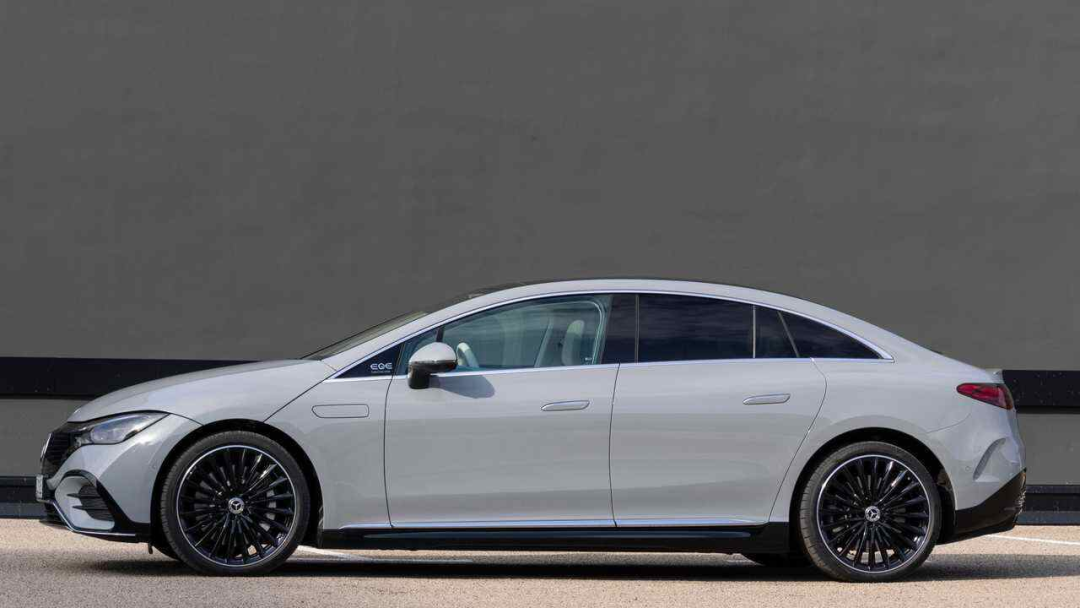 穷人才卷“低公摊”，老钱们需要下一个L113-电子工程专辑