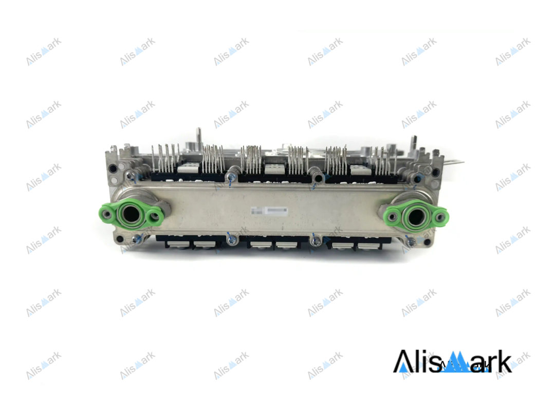 双面水冷效率更高？图解2款华为HUAWEI 800V双面水冷逆变器-电子工程专辑