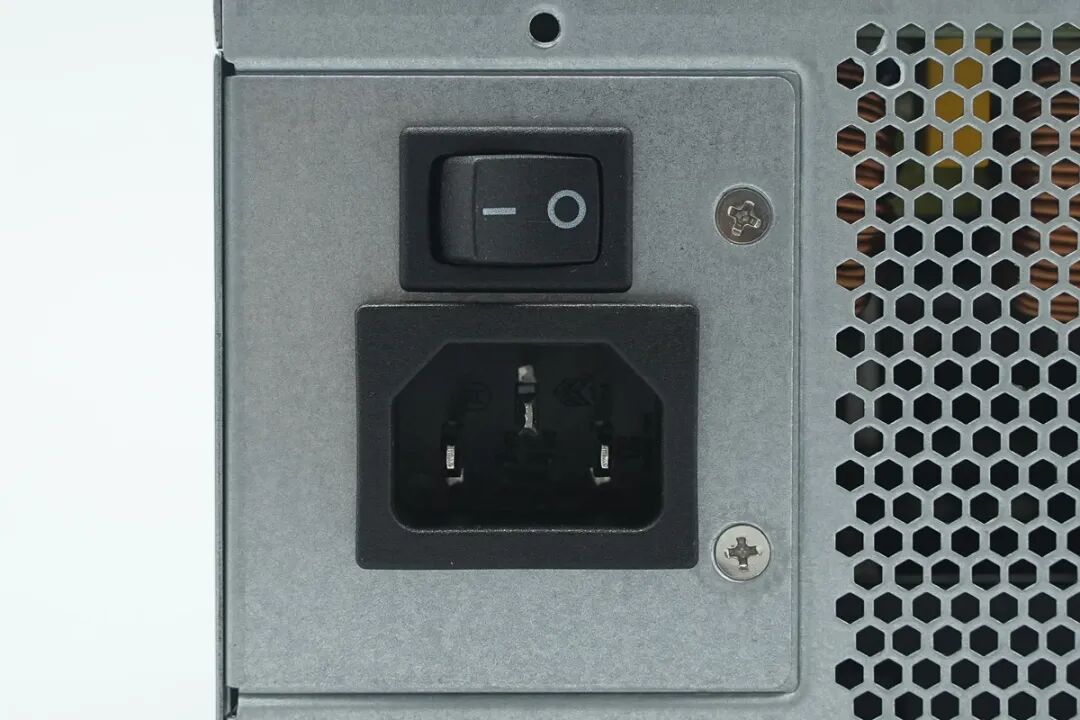 拆解报告：航嘉2000W全模组碳化硅PC电源-EDN 电子技术设计