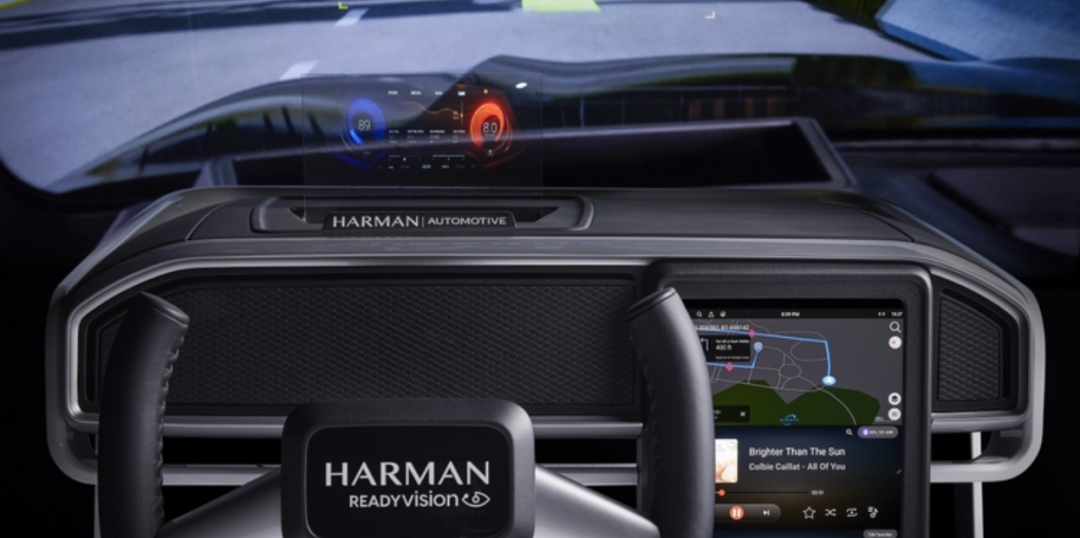 TCL华星独供！小米YU7的PHUD如何超越HUD重塑智能座舱体验？-电子工程专辑