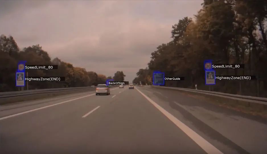 DRIVELabs“常学常新”系列「第三站」：读懂交通标志与信号灯-电子工程专辑