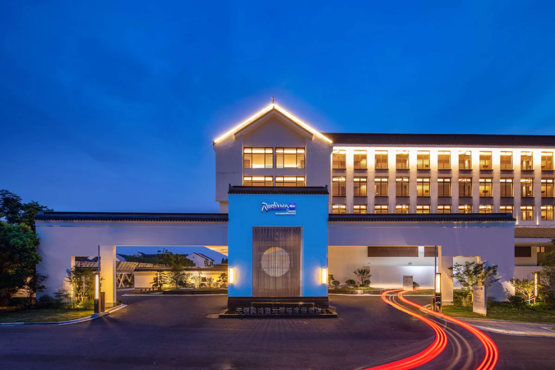 IPF2025 展商风采 | 苏州新施诺：半导体-天车SEMI OHT＆半导体-存储库SEMI Stocker-电子工程专辑