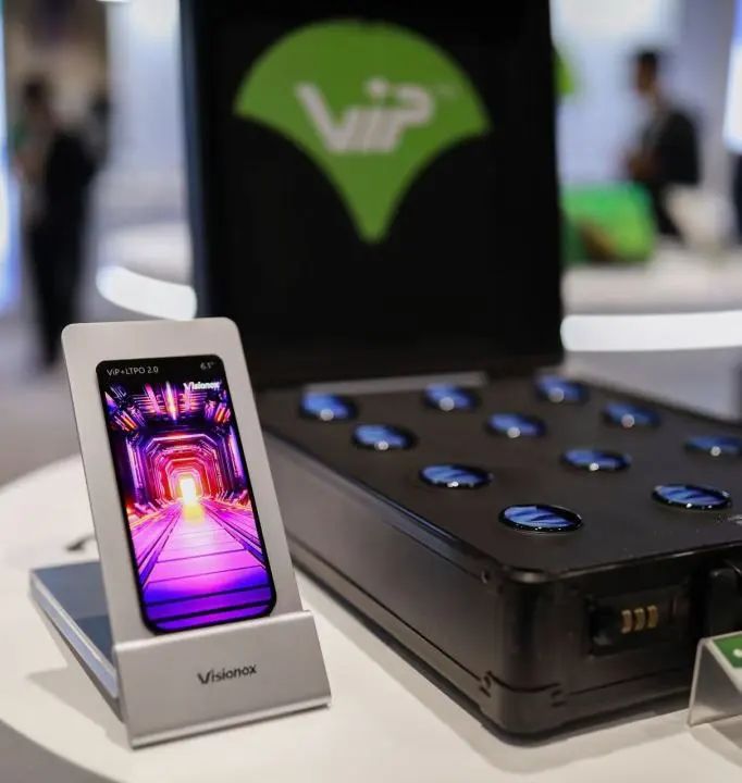 维信诺全球首发多项OLED创新成果，开启下一代新视界-电子工程专辑