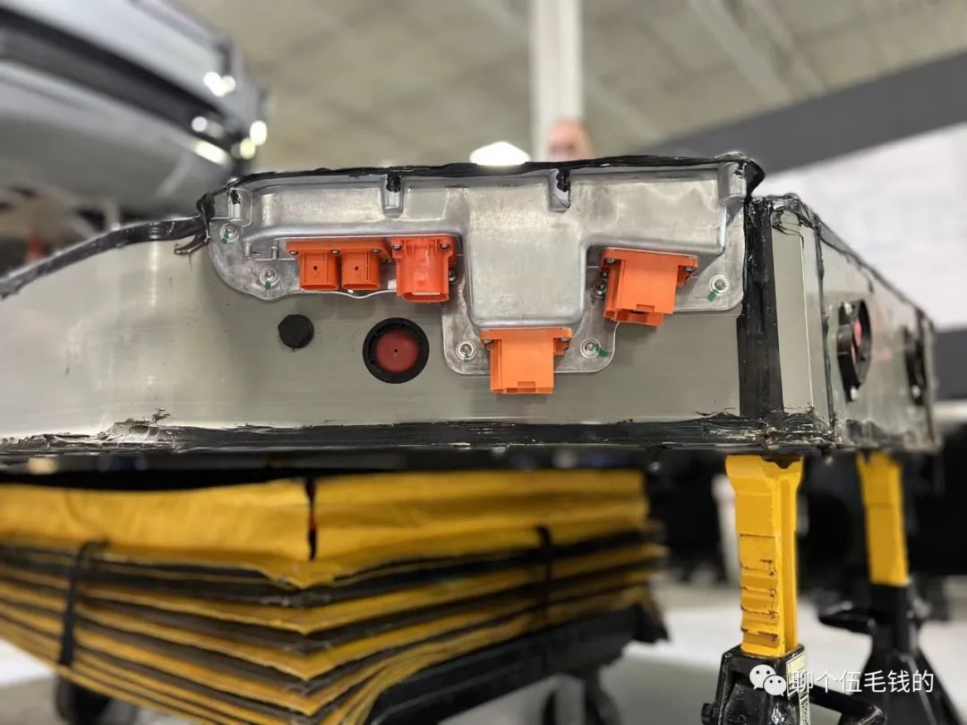 RivianR1T高压布置与线束浅析-电子工程专辑