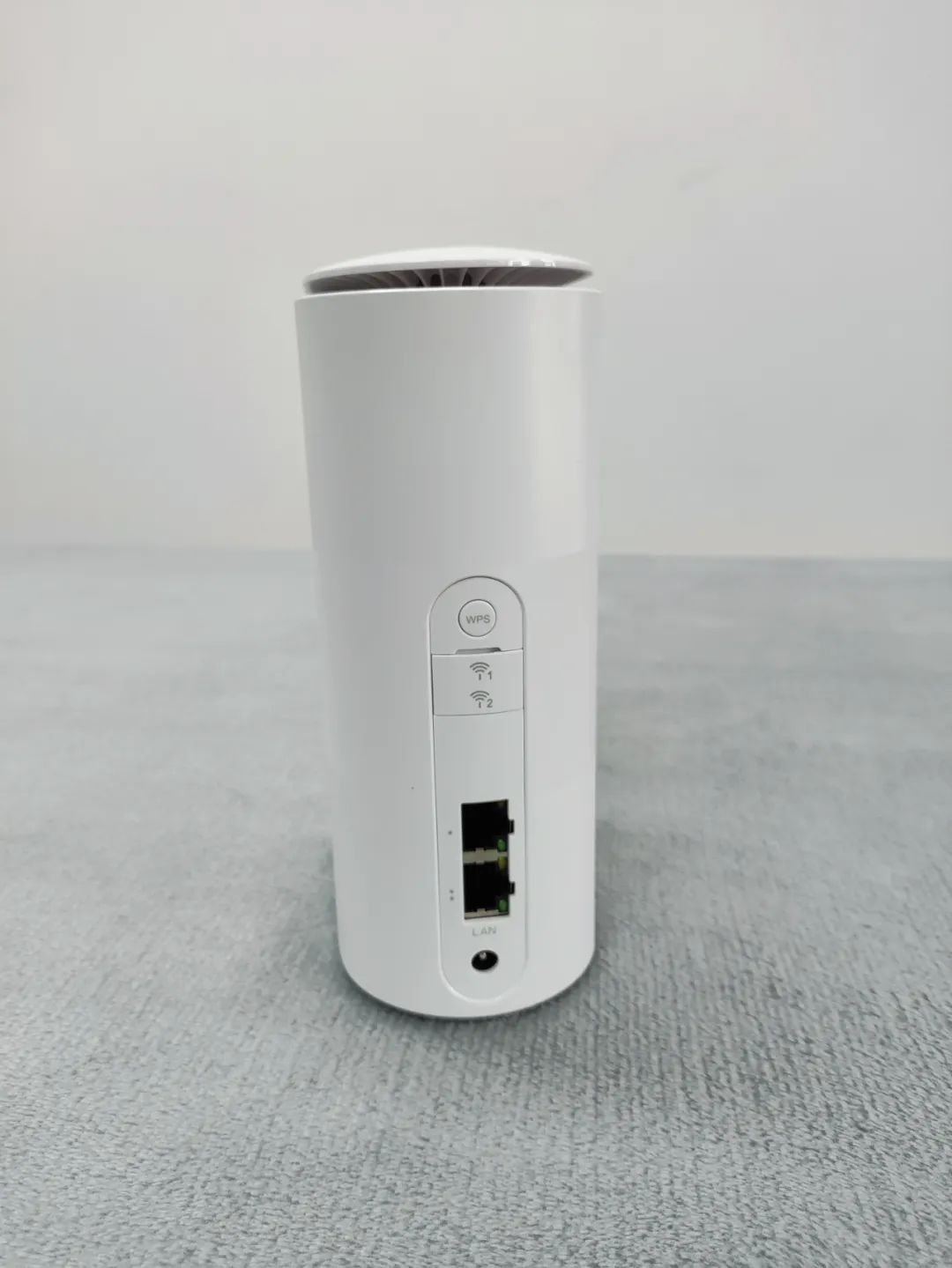 全网首发：某大厂5GCPE的拆解评测！-电子工程专辑