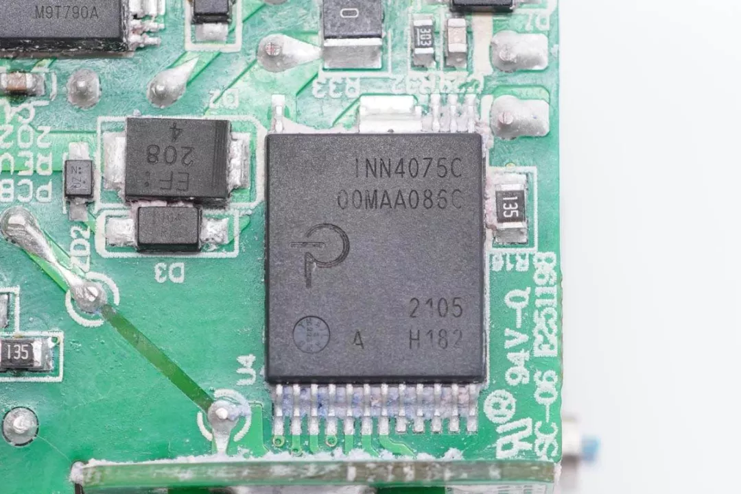 多款内置PI PowiGaN芯片氮化镓充电器成为京东畅销产品-电子工程专辑