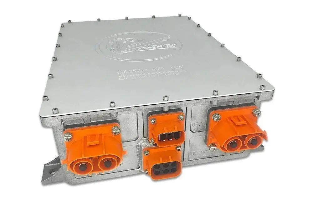 小鹏P7电动汽车小三电OBC、DC/DC和PDU三合一集成CDU拆解-电子工程专辑